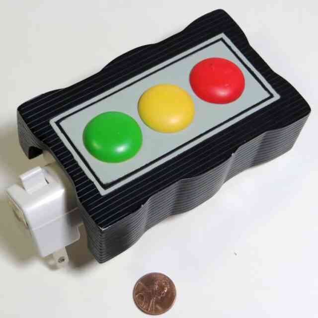 Traffic light decorations for the garage, kitchen, or... bedroom. Oh, my!